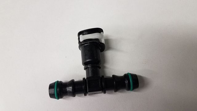 61677181996 - 2007-2014 BMW Washer Hose T-Connector (61-67-7-181-996 ...