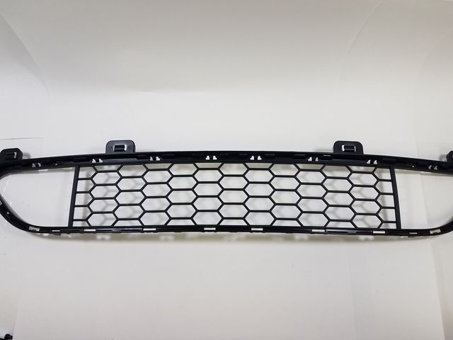 51118054012 - 2014-2018 BMW X5 Lower Grille (51-11-8-054-012) | BMW of ...