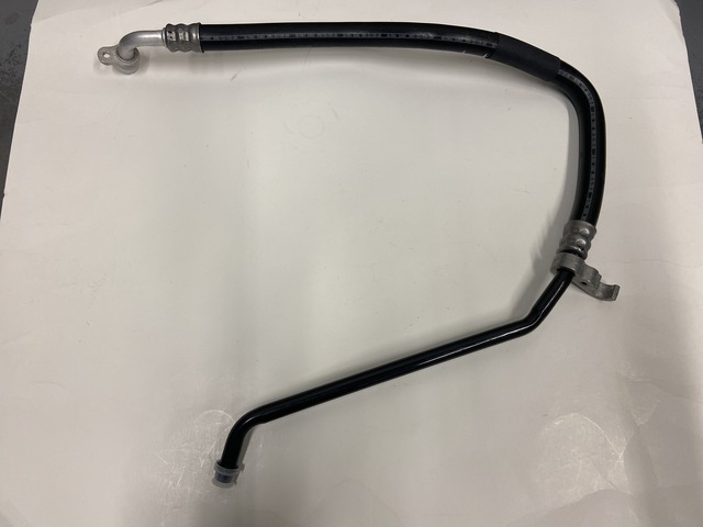 17222358291 - 2015-2021 BMW Engine Oil Cooler Line (17-22-2-358-291 ...