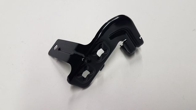 41358066939 - 2012-2020 BMW Fender Center Bracket (41-35-8-066-939 ...