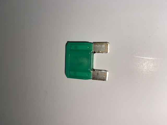 61138367146 - 2006-2020 BMW Maxi Fuse (61-13-8-367-146) | BMW of South ...