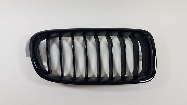 51117464494 - 2018-2019 BMW Grille (51-11-7-464-494) | BMW of South ...