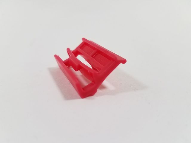 51717037377 - 2002-2008 BMW Rocker Molding Clip (51-71-7-037-377) | BMW ...