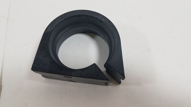 37126761022 - 2004-2019 BMW Stabilizer Bar Bushing (37-12-6-761-022 ...