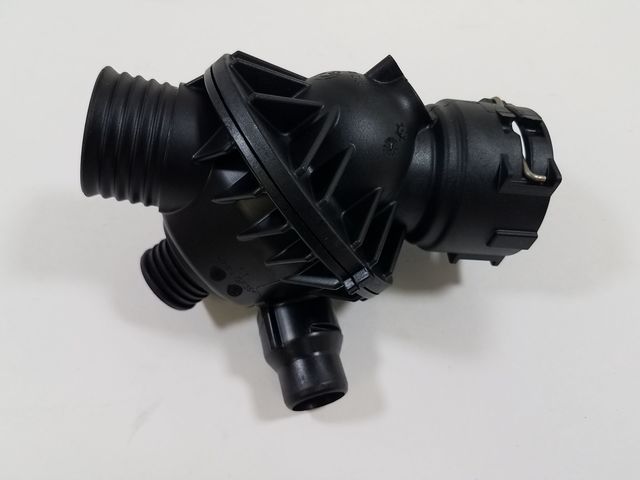 11537598865 - 2012-2019 BMW Thermostat Unit (11-53-7-598-865) | BMW of ...