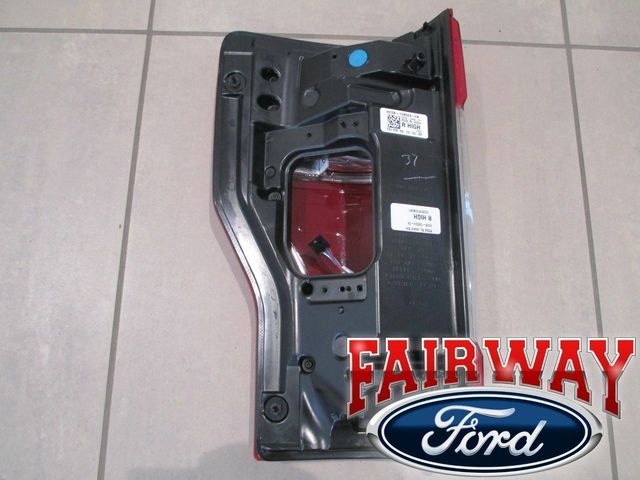 2017-2019 Ford 17 thru 19 Super Duty OEM Ford Tail Lamps Light RH ...