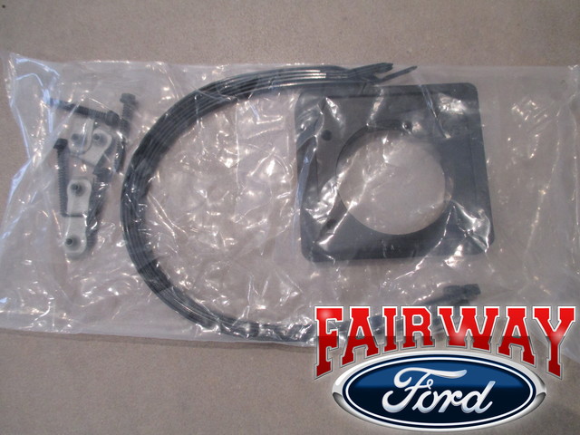 17 thru 22 Super Duty OEM Ford 5th Wheel/Gooseneck Hitch Prep Package ...