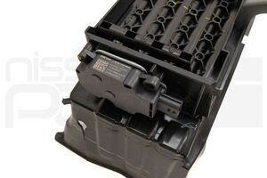 2020-2023 Nissan Sentra Lower Grille / Shutter (b18 Sentra) 62330-6LB0A ...