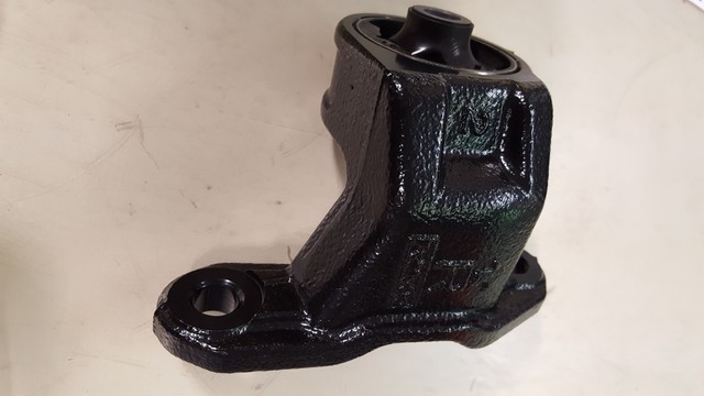 2007-2015 Mazda CX-9 Right Rear Differential Housing Support Mount ...