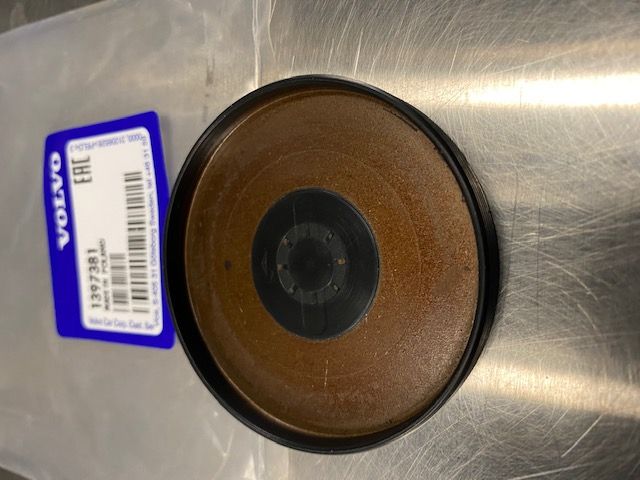 1397381 - Engine Camshaft Plug 1998-2016 Volvo | My Swedish Parts