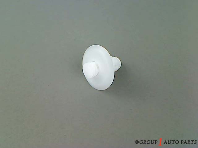 25646858 - Side Door Water Deflector Retainer 1998-2011 Cadillac ...