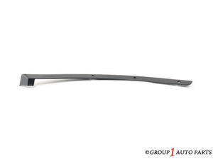 15131293 - Black Passenger Side Front Bumper Filler 2007-2013 Chevrolet ...
