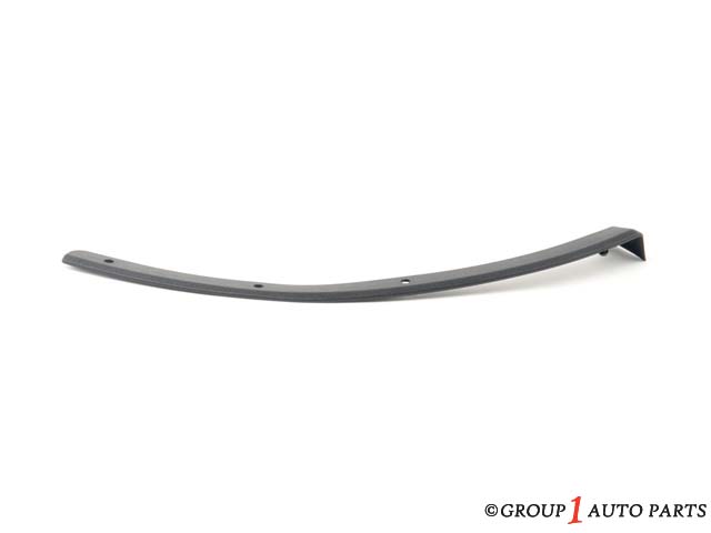 15131293 - Black Passenger Side Front Bumper Filler 2007-2013 Chevrolet ...