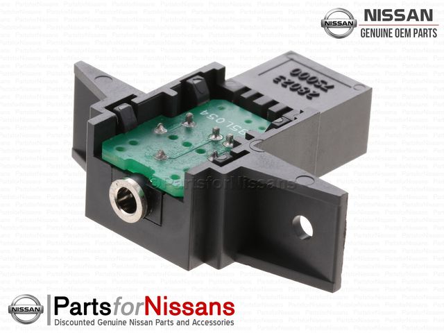 2007-2009 Nissan Auxiliary Jack 28023-7S000 | Parts for Nissans