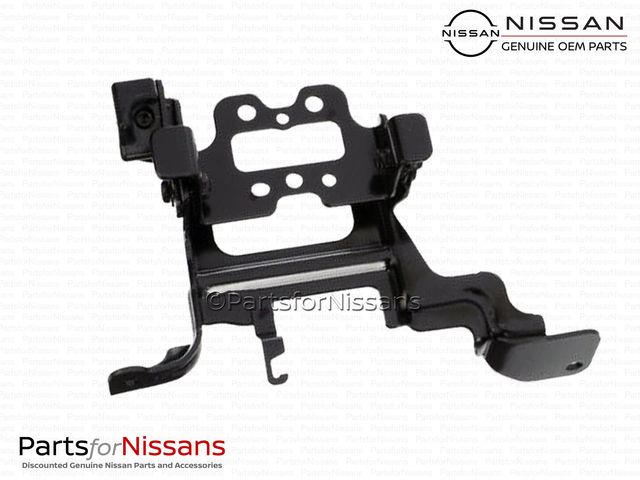 2015-2018 Nissan Murano Mount Bracket 28452-5AA4A | Parts for Nissans