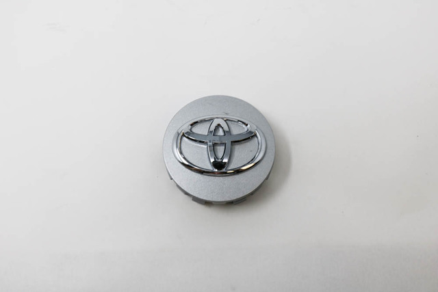 42603-08030 - Ornament Sub-Assembly, Wheel Hub 2013-2017 Toyota | Longo ...