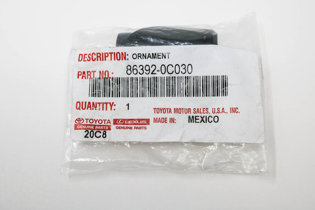 86392-0C030 - Antenna Bezel 2014-2019 Toyota Tundra | Longo Toyota Of ...