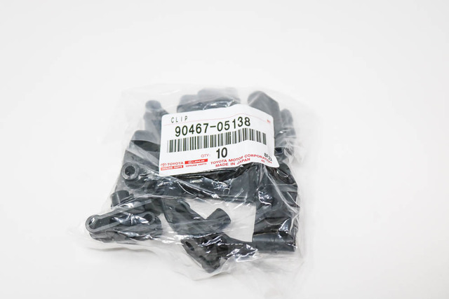 90467-05138 - Bumper Cover Retainer Clip 2004-2023 Toyota | Longo ...