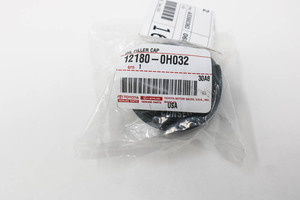 12180-38020 - Engine Oil Filler Cap 2006-2015 Toyota | Longo Toyota Of ...