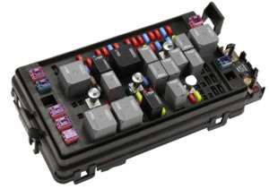 2008 GM Fuse Block 25933296 GM | GMPartsDirect.com