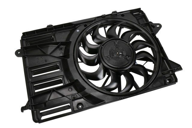 2016-2020 GM Fan (Replaces 84297662) 86828263 GM | GMPartsDirect.com