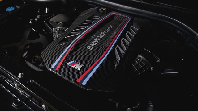 2020-2023 BMW Bmw Oem M Performance Engine Cover In Carbon Fiber 11-14 ...