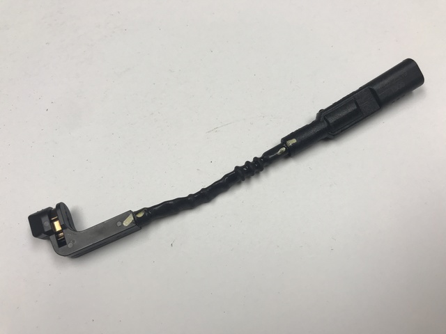 84693643 - Front Disc Brake Pad Wear Sensor 2019-2024 GM | Gateway ...