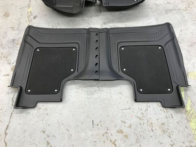 84590967 - Jet Black Rear Floor Mat Package Gateway Buick GMC Parts