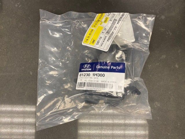2010-2015 Hyundai Tucson Latch 81230-1H300 | OEM Hyundai Parts