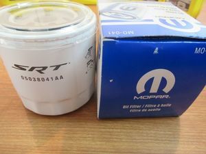 OEM Mopar 7 Quarts Pennzoil 0W-40 Full Synthetic Oil & High Performance ...