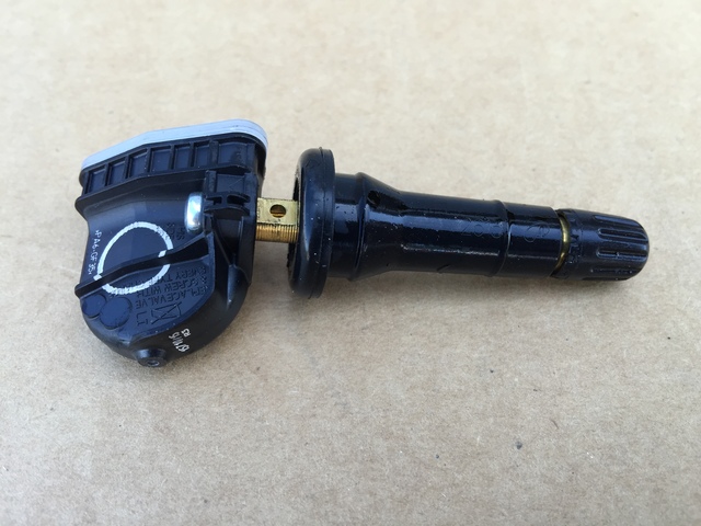 2015-2024 Ford Tire Pressure Monitoring System (TPMS) Sensor F2GZ-1A189 ...