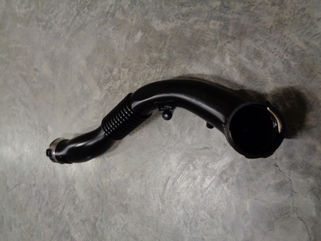 2011-2018 BMW Air Duct 13-71-7-604-033 | Online BMW Shop