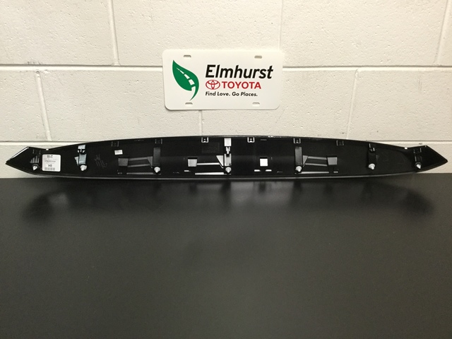 2018-2022 Toyota Sequoia Genuine Toyota 2018 & Newer Sequoia 218 Black ...