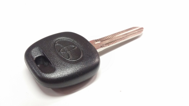 Genuine Toyota Transponder/Transmitter/Chip G Key 89785-26020 ...