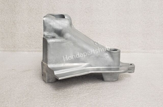 Honda Engine Side Mounting Bracket 11910-R70-A00 | Honda Parts Hub