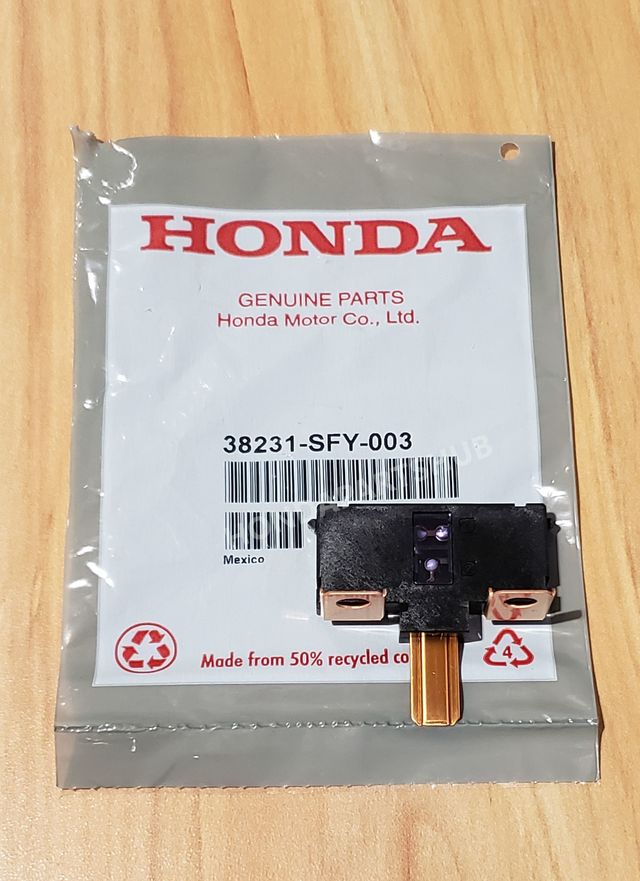 2009-2015 Honda Pilot Genuine Honda Fuse A Multi Block (120A/70A) 38231 ...