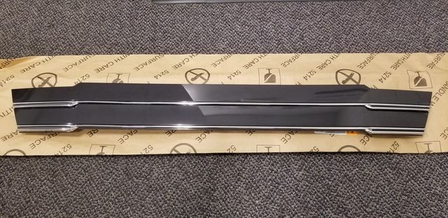 4N0-807-285-B-RN4 - Front Grille Trim 2019-2021 Audi A8 Quattro | Audi ...