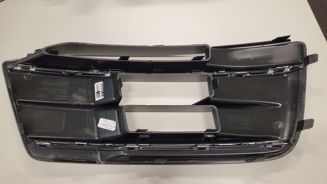 80A-807-680-AB-9B9 - Audi Q5 Right Outer Bumper Grille 2019-2020 Audi ...