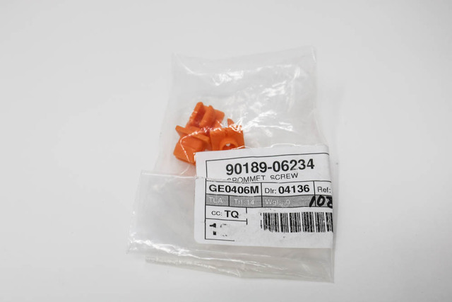 90189-06234 - Bumper Cover Fastener 2016-2023 Toyota Tacoma | Longo ...