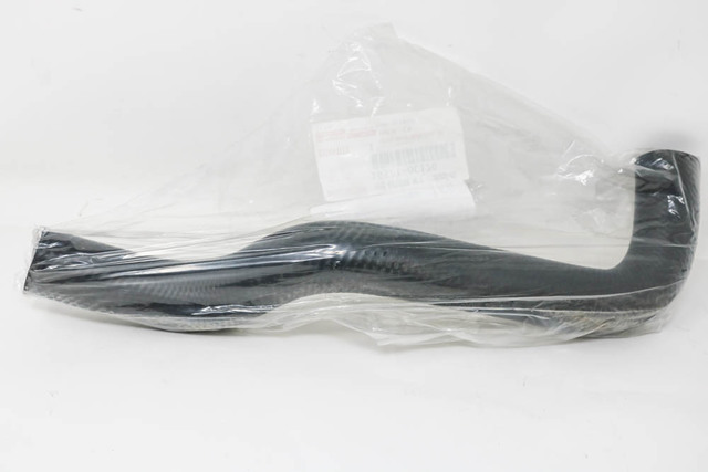 16571-0C120 - Radiator Coolant Hose 2005-2023 Toyota Tacoma | Longo ...