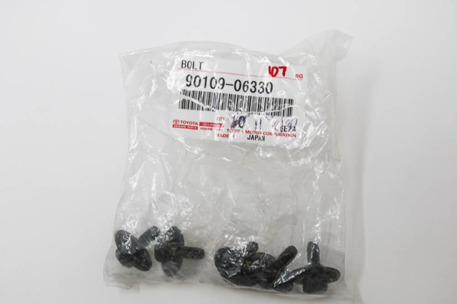 90109-06330 - Bumper Cover Mount Bolt 1998-2024 Toyota | Longo Toyota Parts