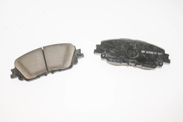 04465-0E060 - Disc Brake Pad Set Front 2018-2024 Toyota | Longo Toyota ...