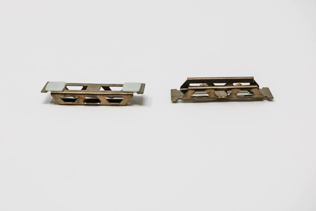 75561-08020 - Drip Molding Clip 2011-2020 Toyota Sienna | Longo Toyota ...