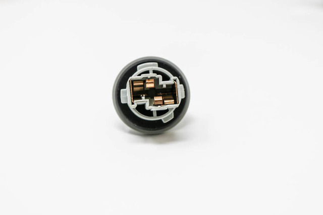 90075-60028 - Socket Plug 2001-2023 Toyota | Longo Toyota Parts