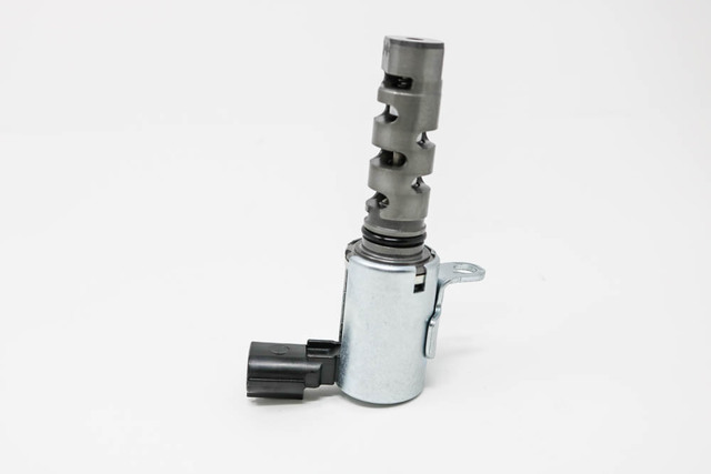 15330-0P030 - Engine Variable Valve Timing (VVT) Solenoid (Right) 2005 ...
