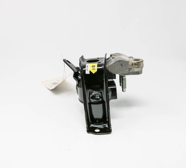 12305-0D023 - Engine Mounting Insulator, Right 2003-2008 Toyota | Longo ...