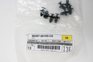 90467-06165-C0 - Lower Center Pillar Trim Clip 2002-2021 Toyota | Longo ...