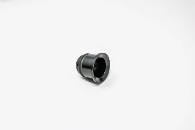 90561-10018 - Fuel Injection Nozzle Holder 1994-2004 Toyota | Longo ...
