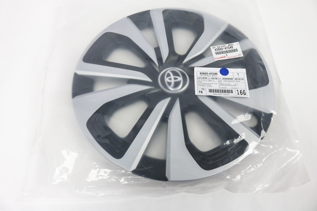 42602-47241 - Wheel Cover 2017-2019 Toyota Prius Prime | Longo Toyota Parts
