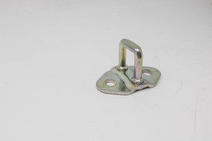 65768-0C010 - Tailgate Striker Plate 2000-2021 Toyota Tundra | Longo ...